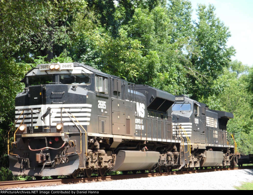 NS 23N idles at C.D.Smith Rd.